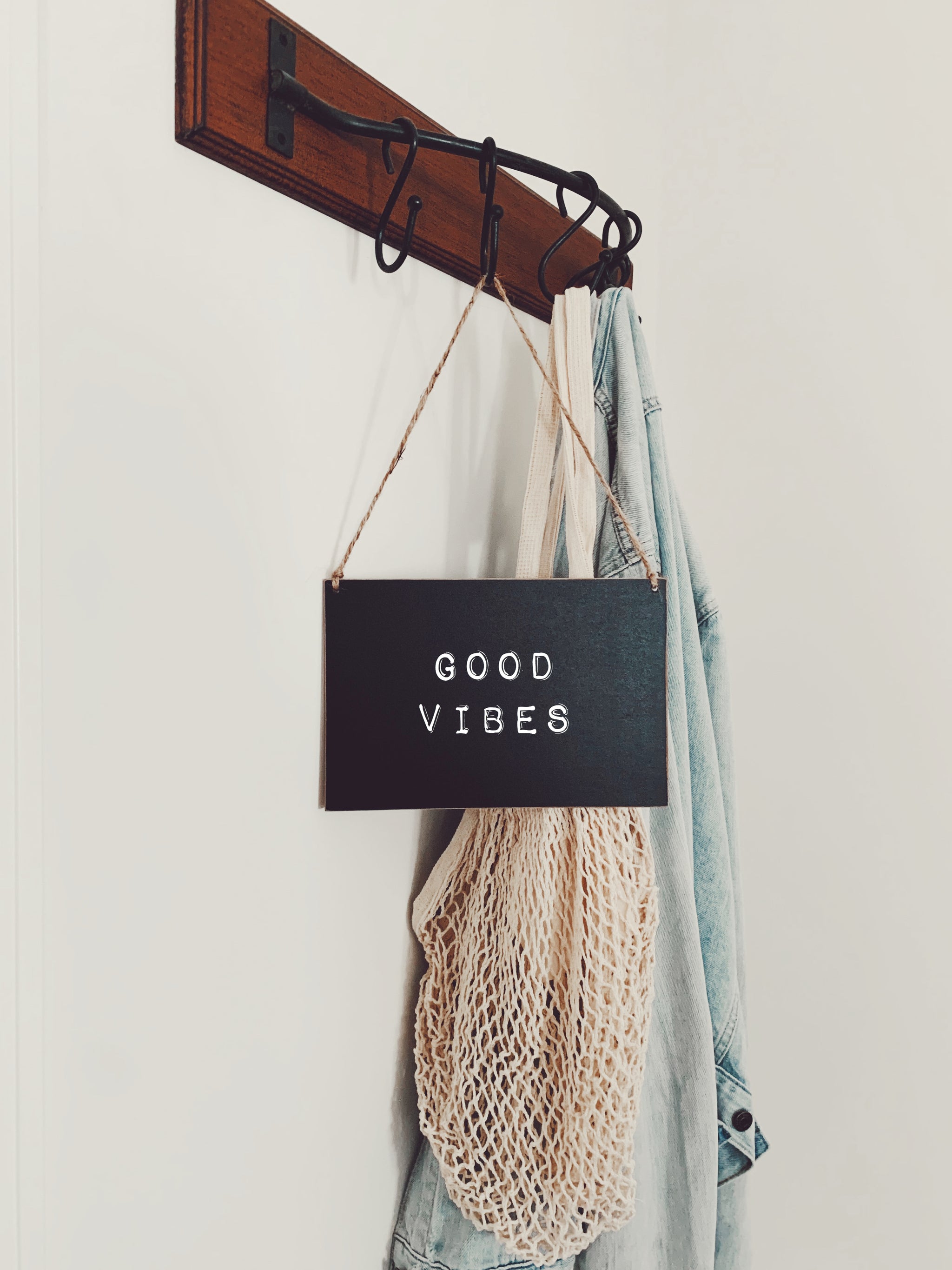 Happy Chic Decor! – LeeArtDesigns